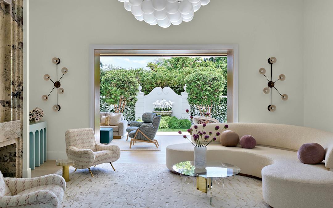 This Palm Beach Home Channels Regency Style With Retro Flair | Luxe ...