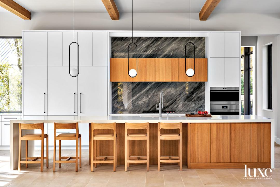 Inside A Dallas Home Where Dreamy Surprises Await At Every Turn | Luxe ...