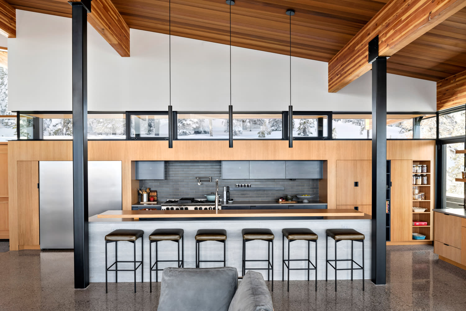 14 Homes With Beautifully Crafted Interior Architecture Designs | LUXE ...