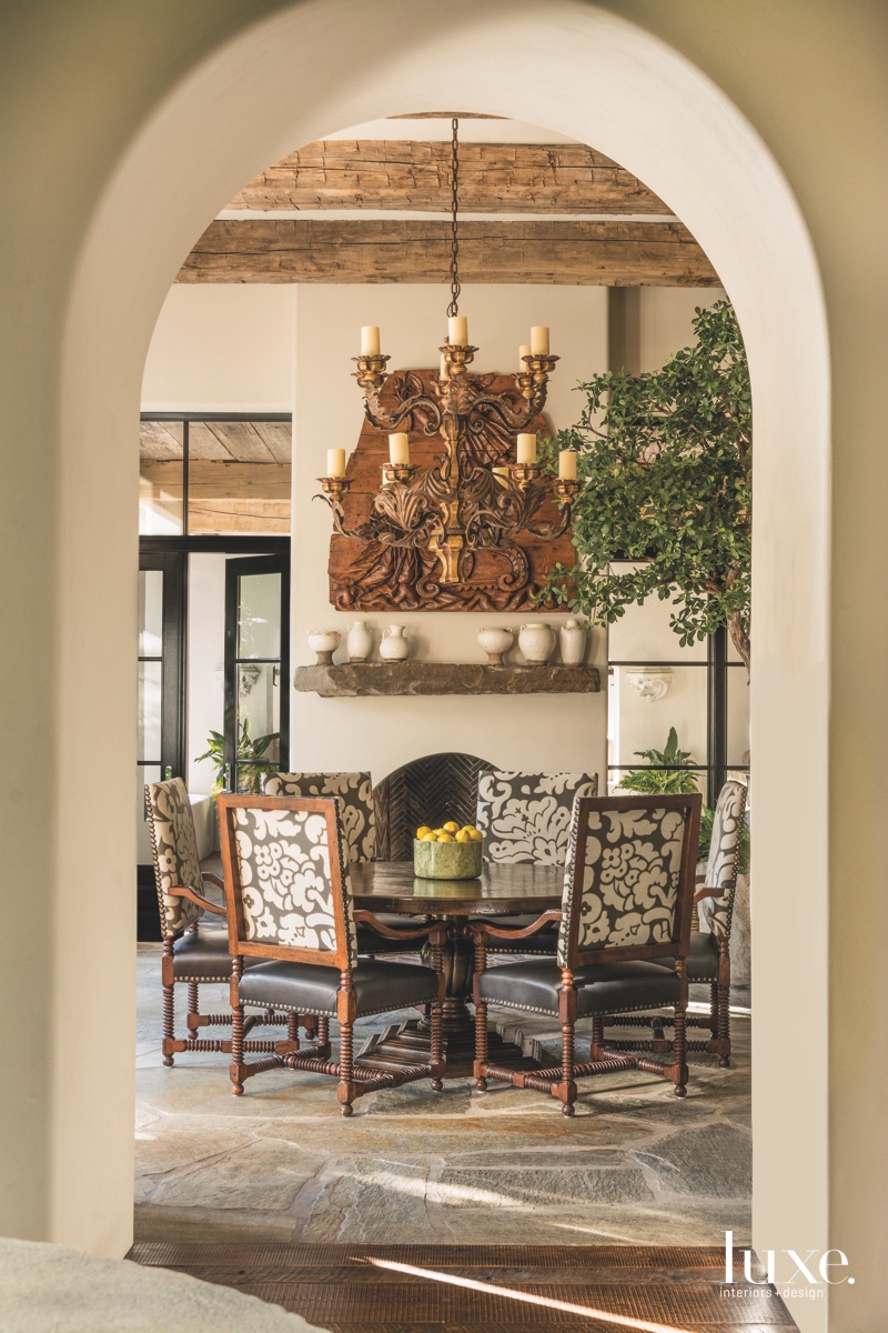 Mediterranean Influences Define A Dallas House | Luxe Interiors + Design