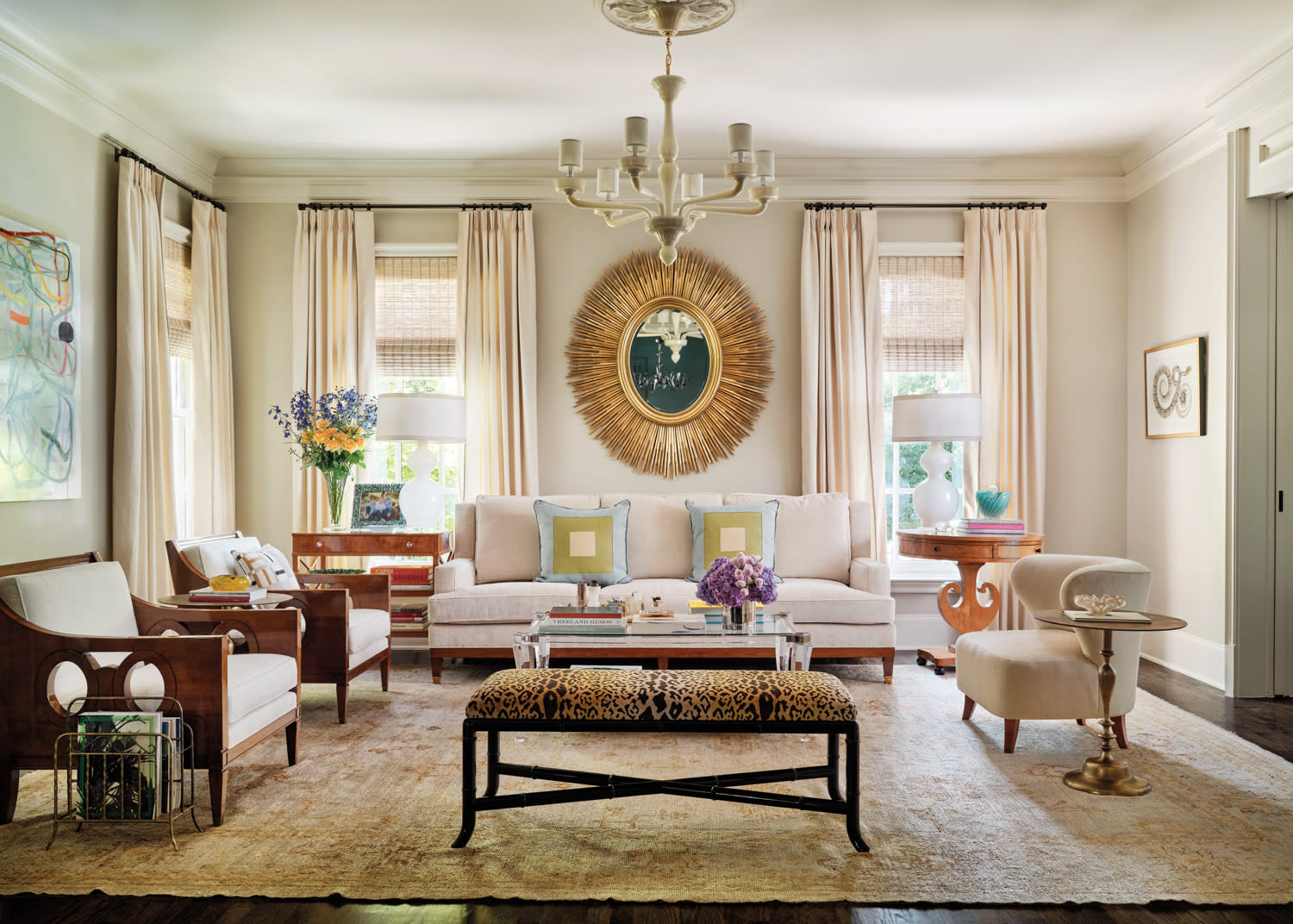 Step Inside A Dallas House That’s All About A Graceful Mix | Luxe ...