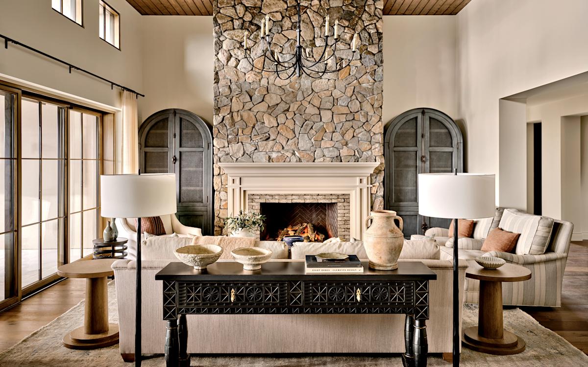 Take A Peek At This Cozy, Desert-Inspired Arizona Abode | Luxe ...