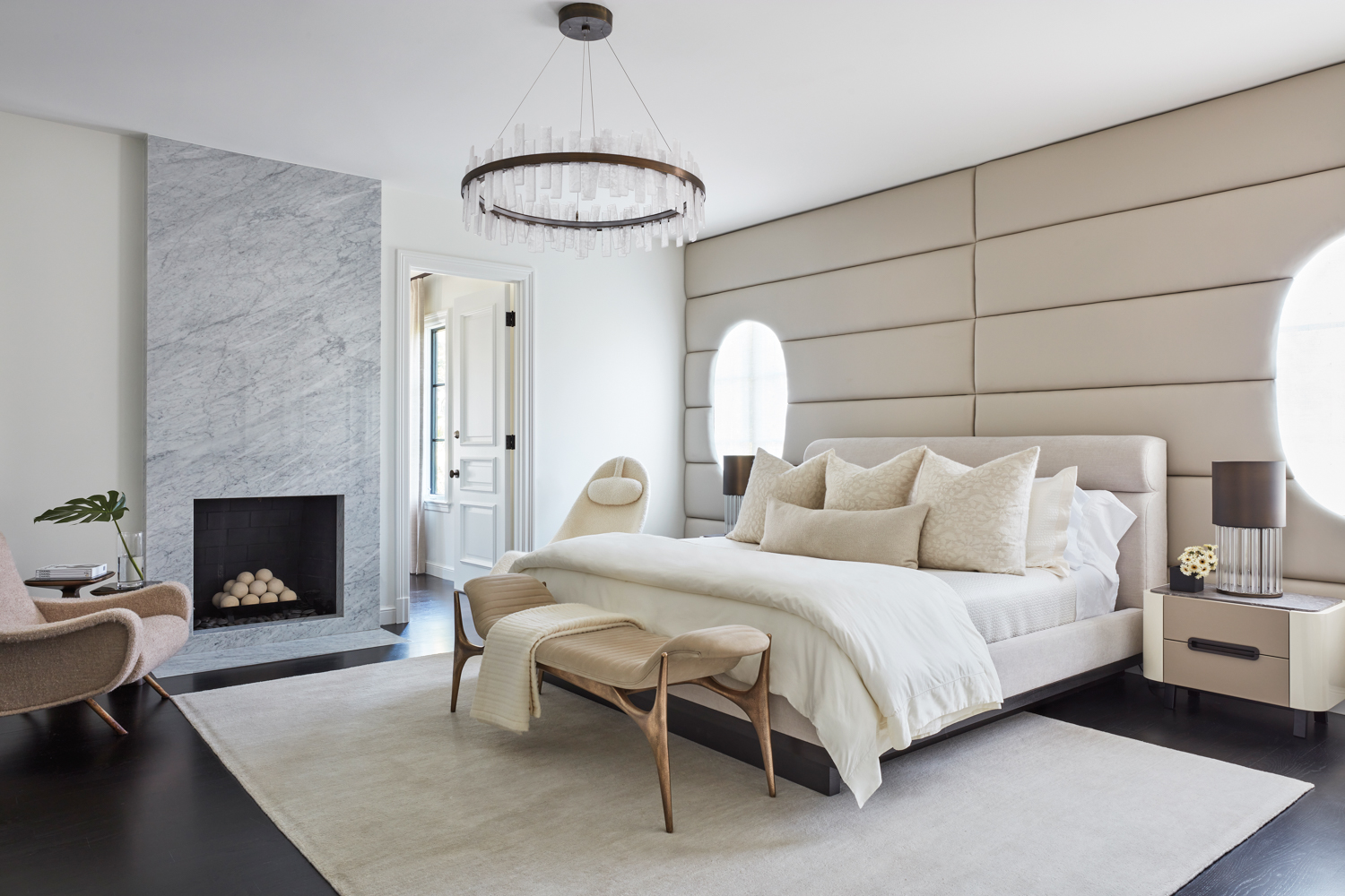 Behind Its Old-World Façade, A Modern Palm Beach Home Emerges | Luxe ...