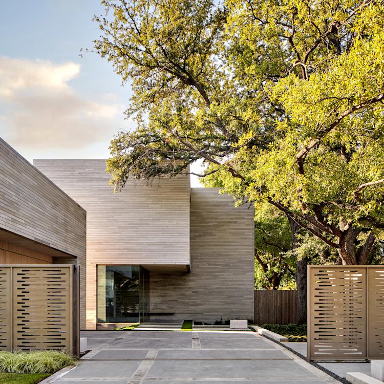 14 Home Exteriors In Harmony With Their Surroundings | Luxe Interiors ...