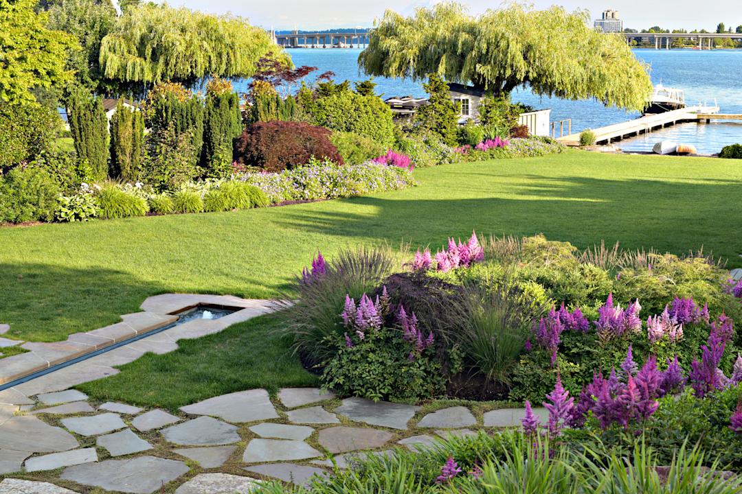 13 Mother Nature-Approved Landscape Architecture Designs | LUXE ...