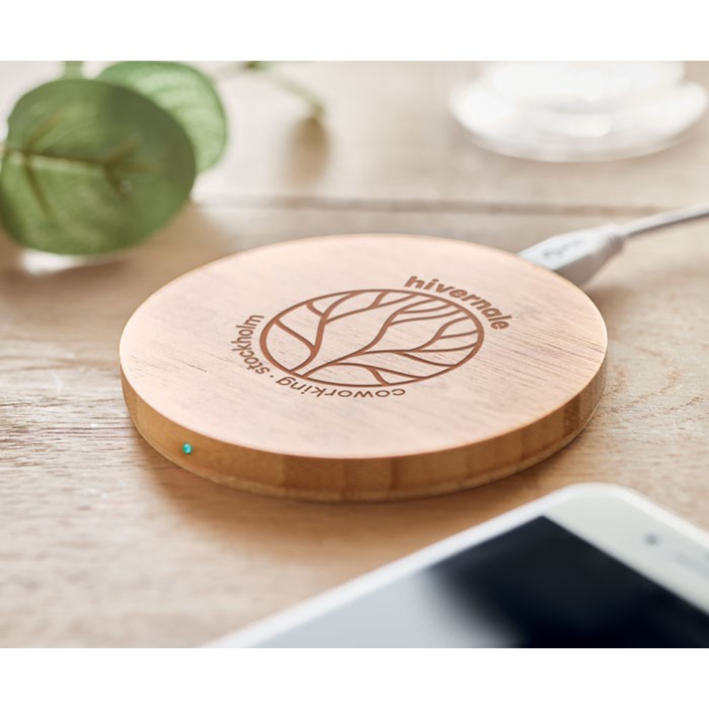 Bamboo Wireless Charger 5W | HelloPrint