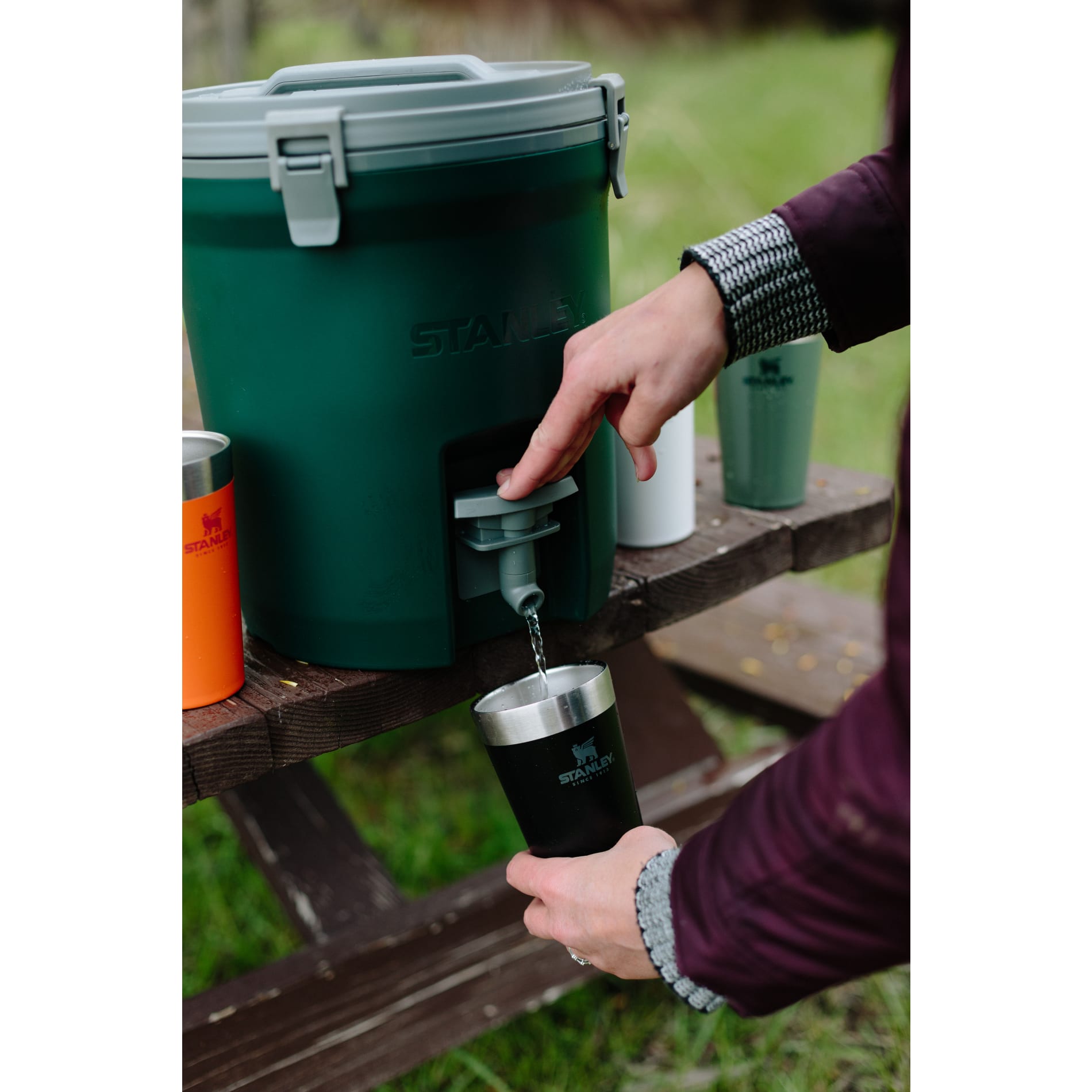 Stanley Stay-Chill Stacking Pint 16 oz | HelloPrint