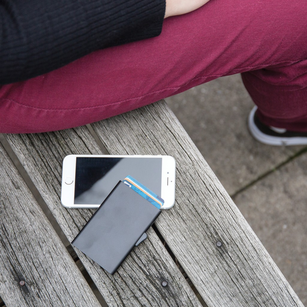 Aluminium RFID Card Holder | HelloPrint