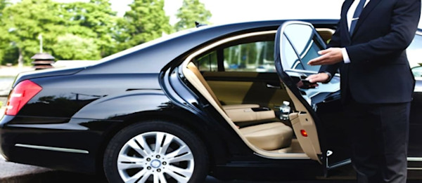 Car Rental with Chauffeur service