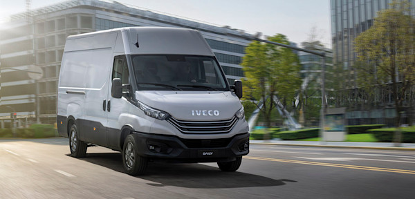 Rent an Iveco Daily Short