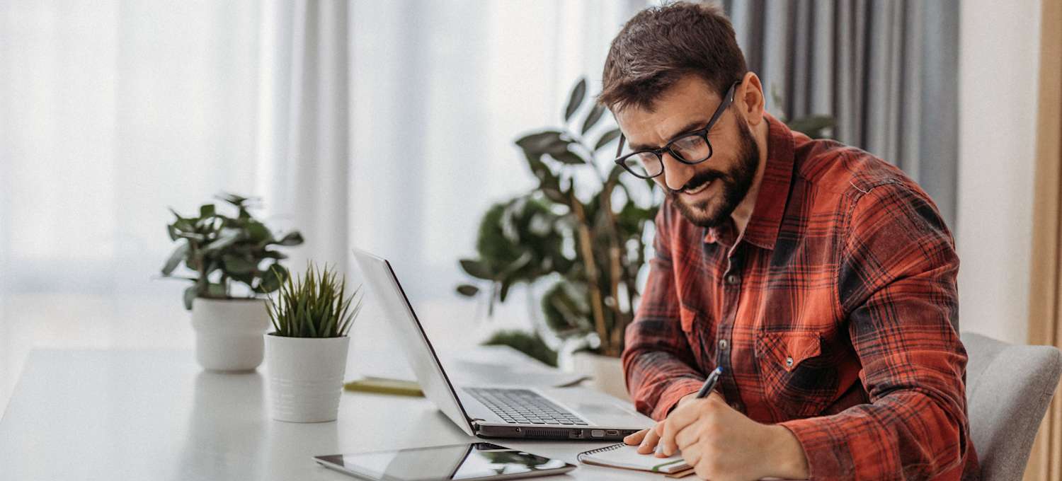 Guarding Against IoT Attacks: Strategies and Best Practices | Coursera Guarding Against IoT Attacks: Strategies and Best Practices | Coursera