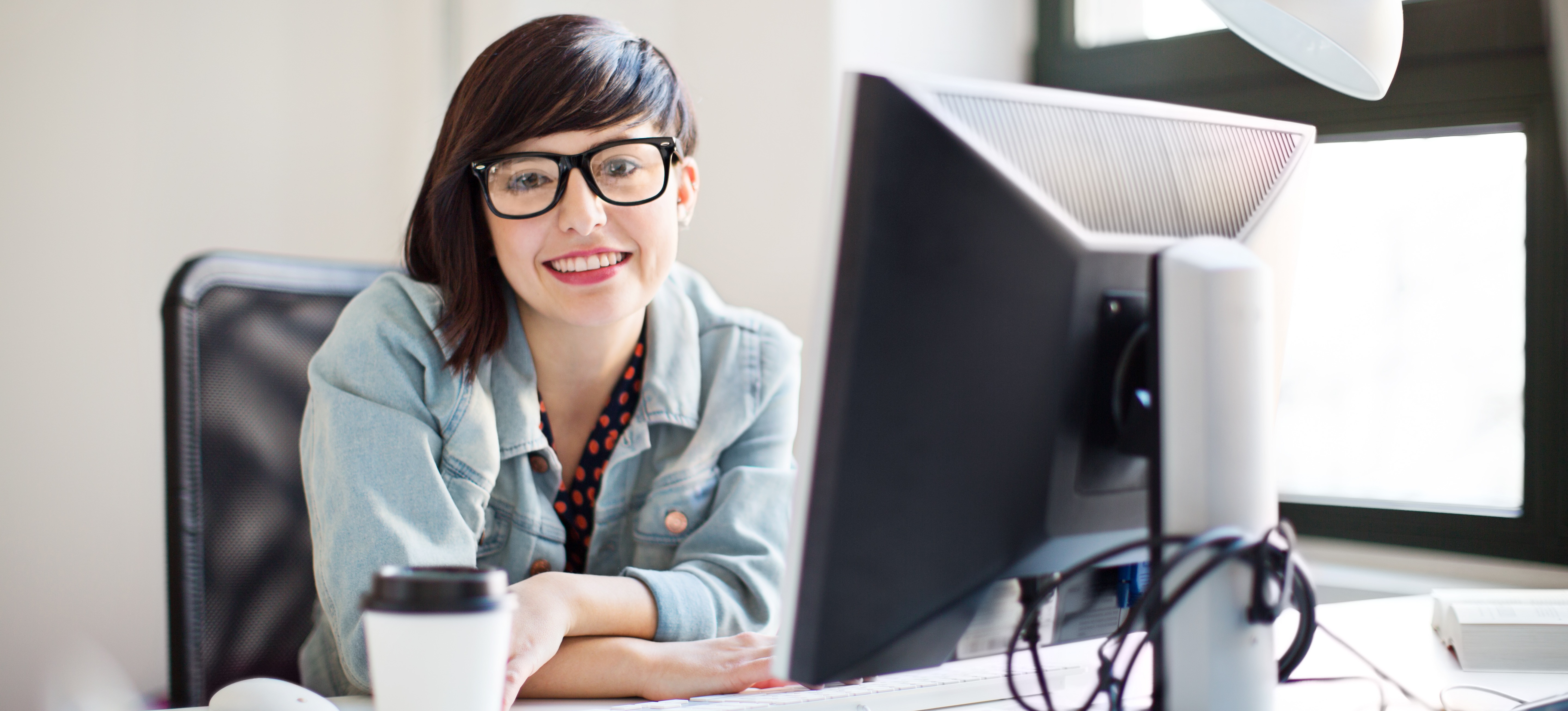 5 Popular Graphic Design Software and How to Choose One | Coursera