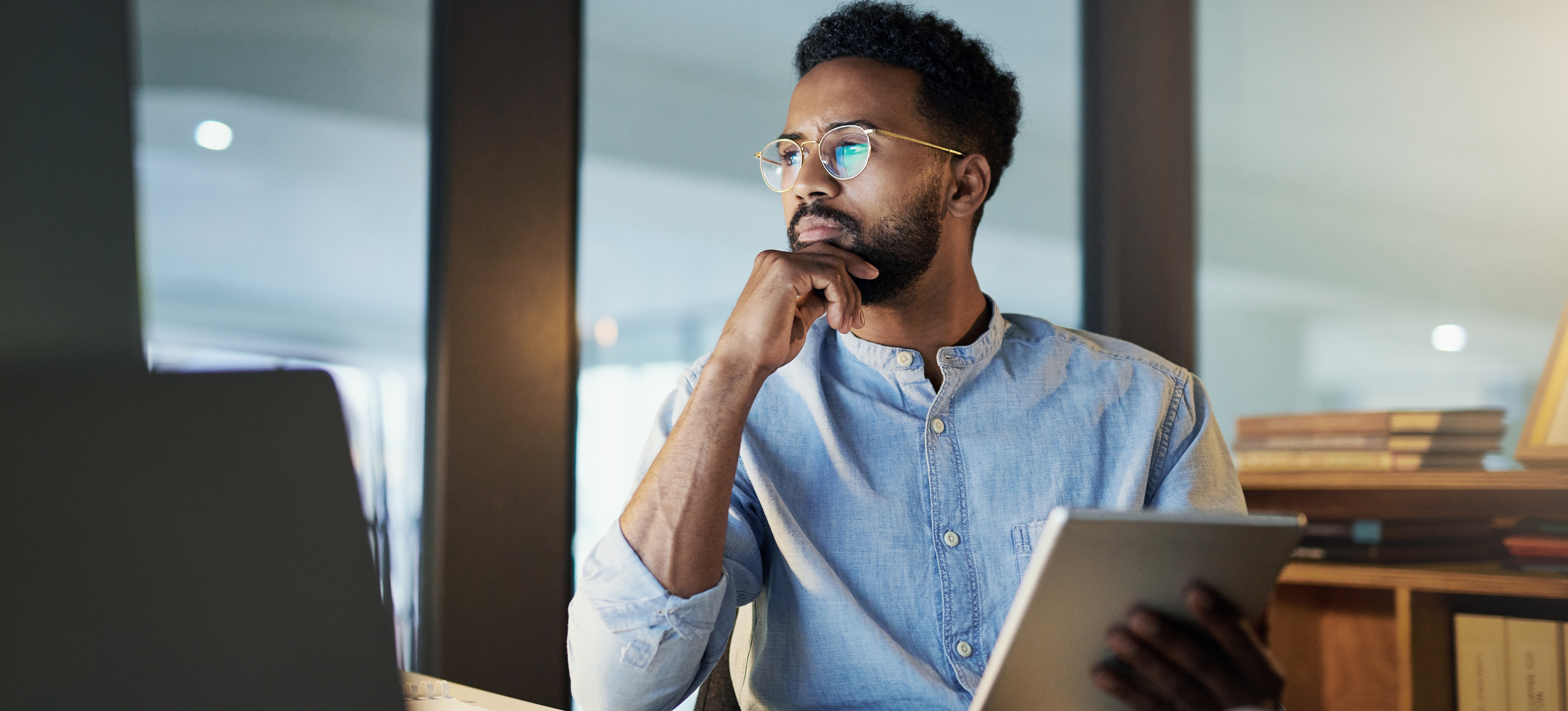 Informaticien fiche métier : Rôles, exigences et perspectives | Coursera