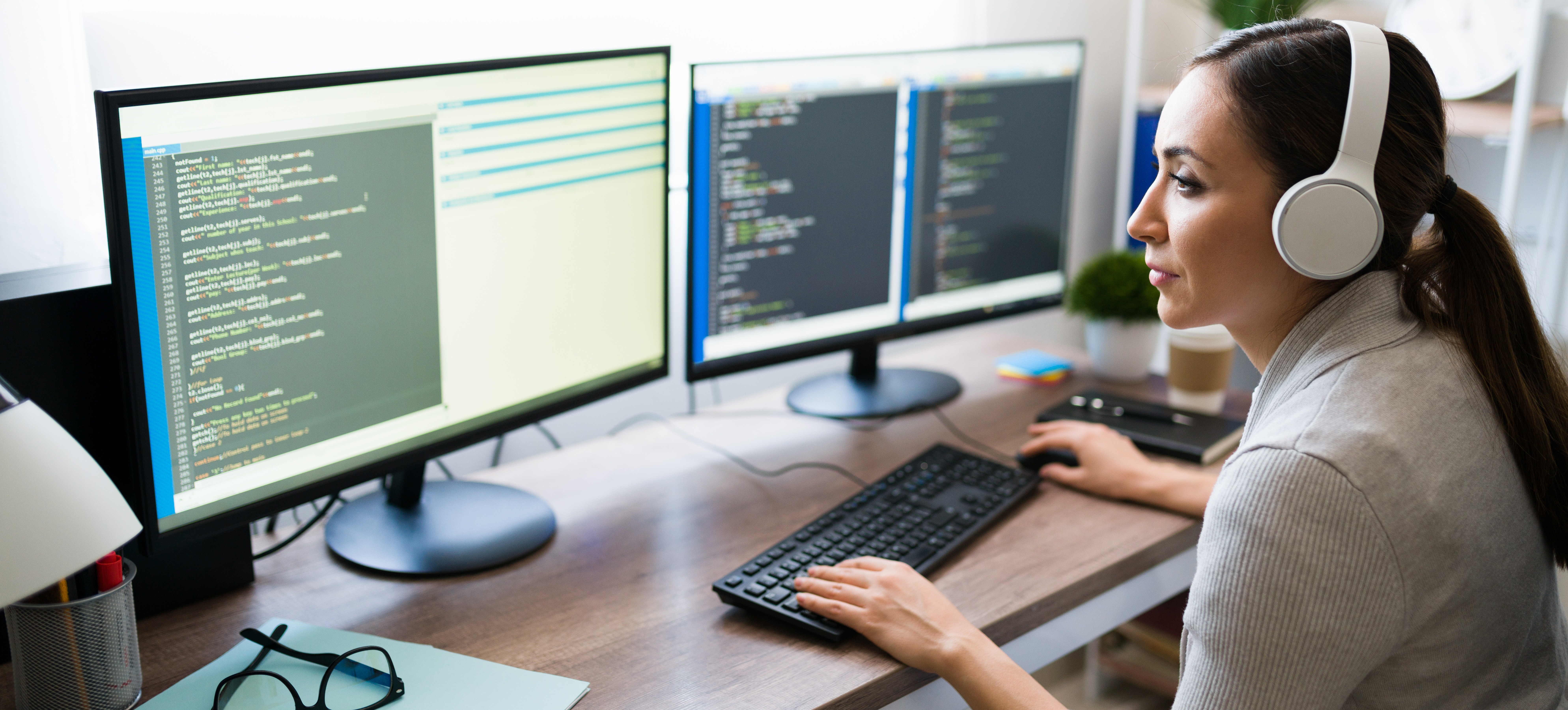 Python vs. C++: Which to Learn and Where to Start | Coursera