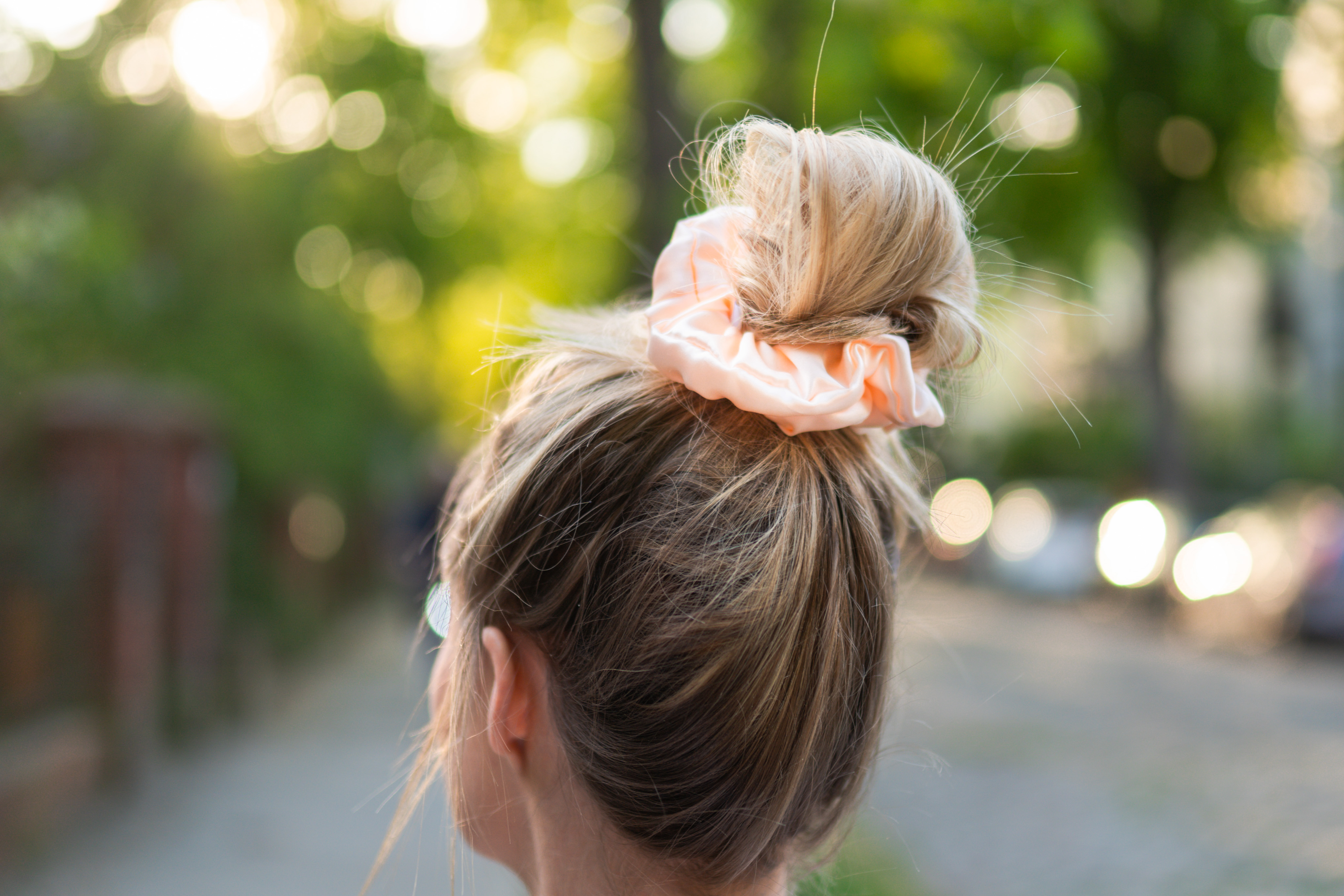 The Lazy Beauty Guide For the Girl Who Loves to Sleep, With Moonchild ...