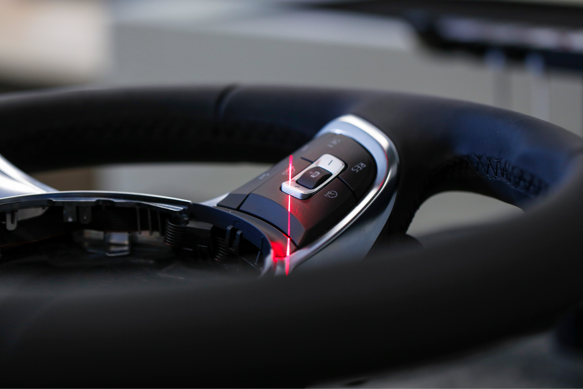 Mark and Scan Components in Manufacturing with Autoliv - Combient Foundry