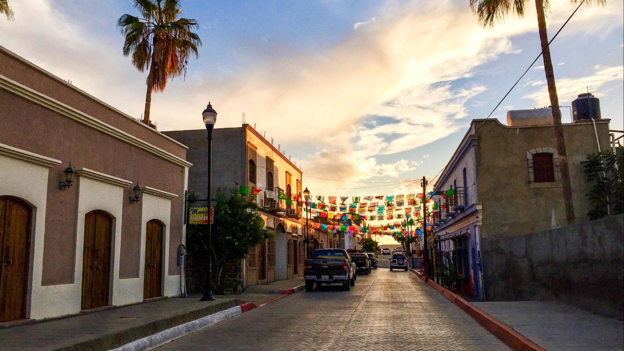 Cost of Living in Mexico 2024 - Full Breakdown of Costs, Rent and Utilities