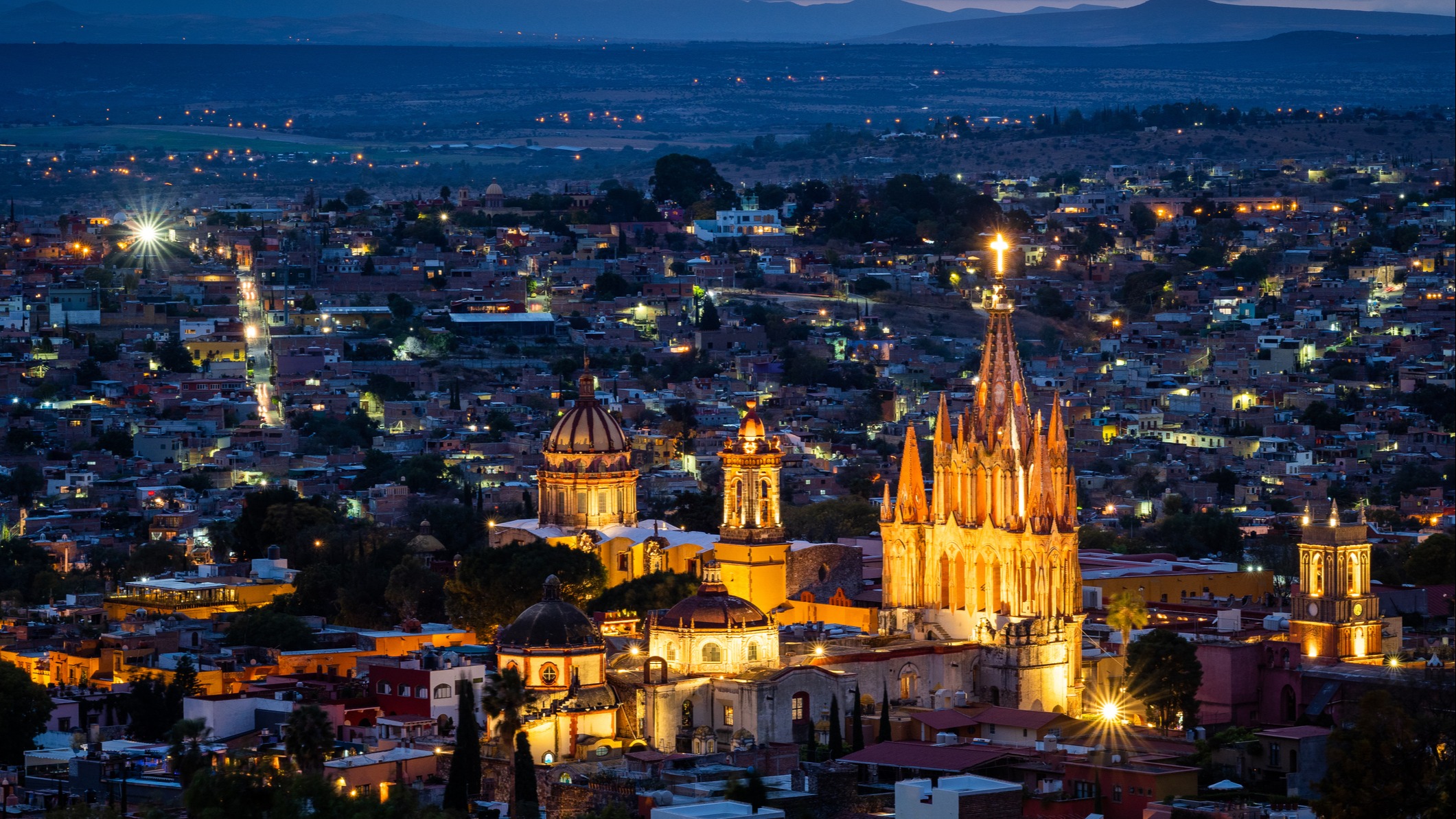 The Best Expat Communities to Live in Mexico as a U.S. Citizen in 2024