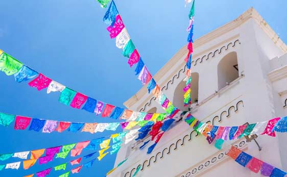 Mexican Culture - Guide to Traditions, Customs and Etiquette