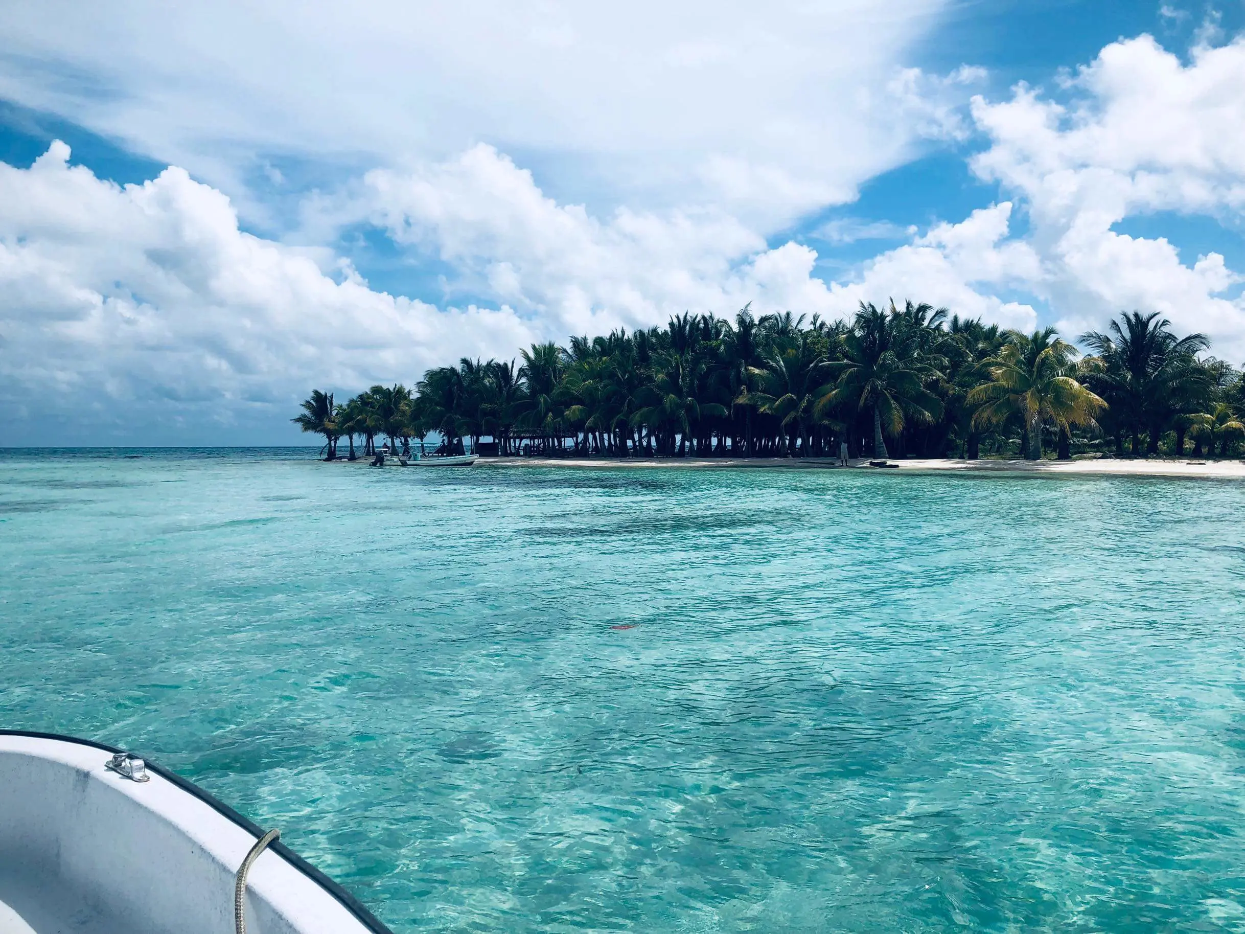 Belize Country Guide - The Pros and Cons of Expat Living in Belize