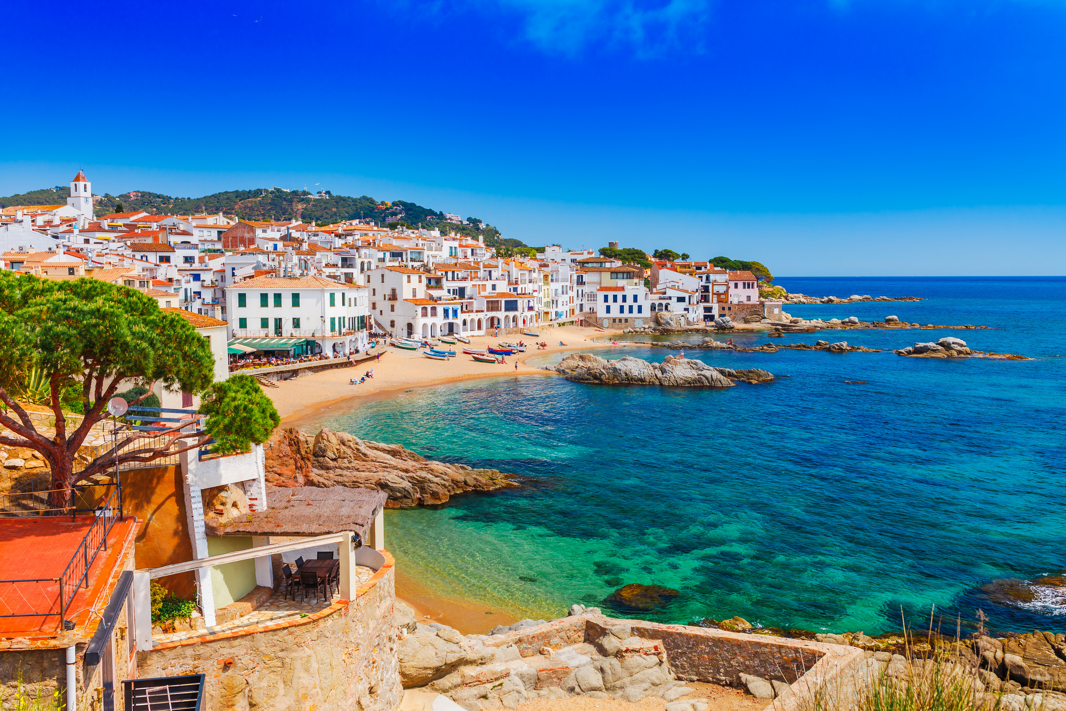 5 Best Places to Live in Spain—And 2 Areas Expats Should Avoid