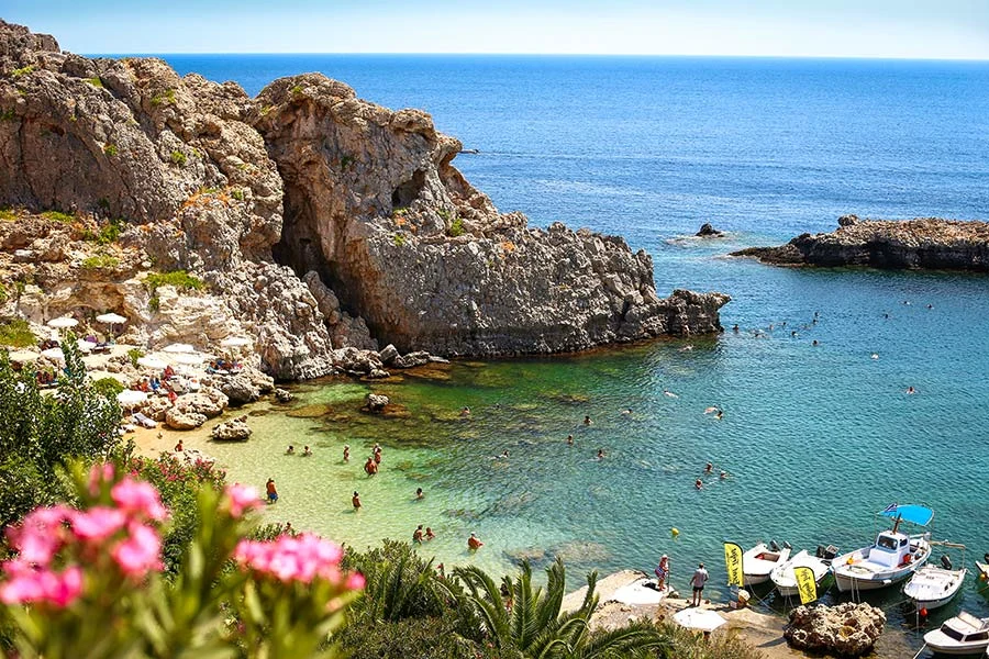 Restplass reiser - De billigste reisene til solen | Apollo