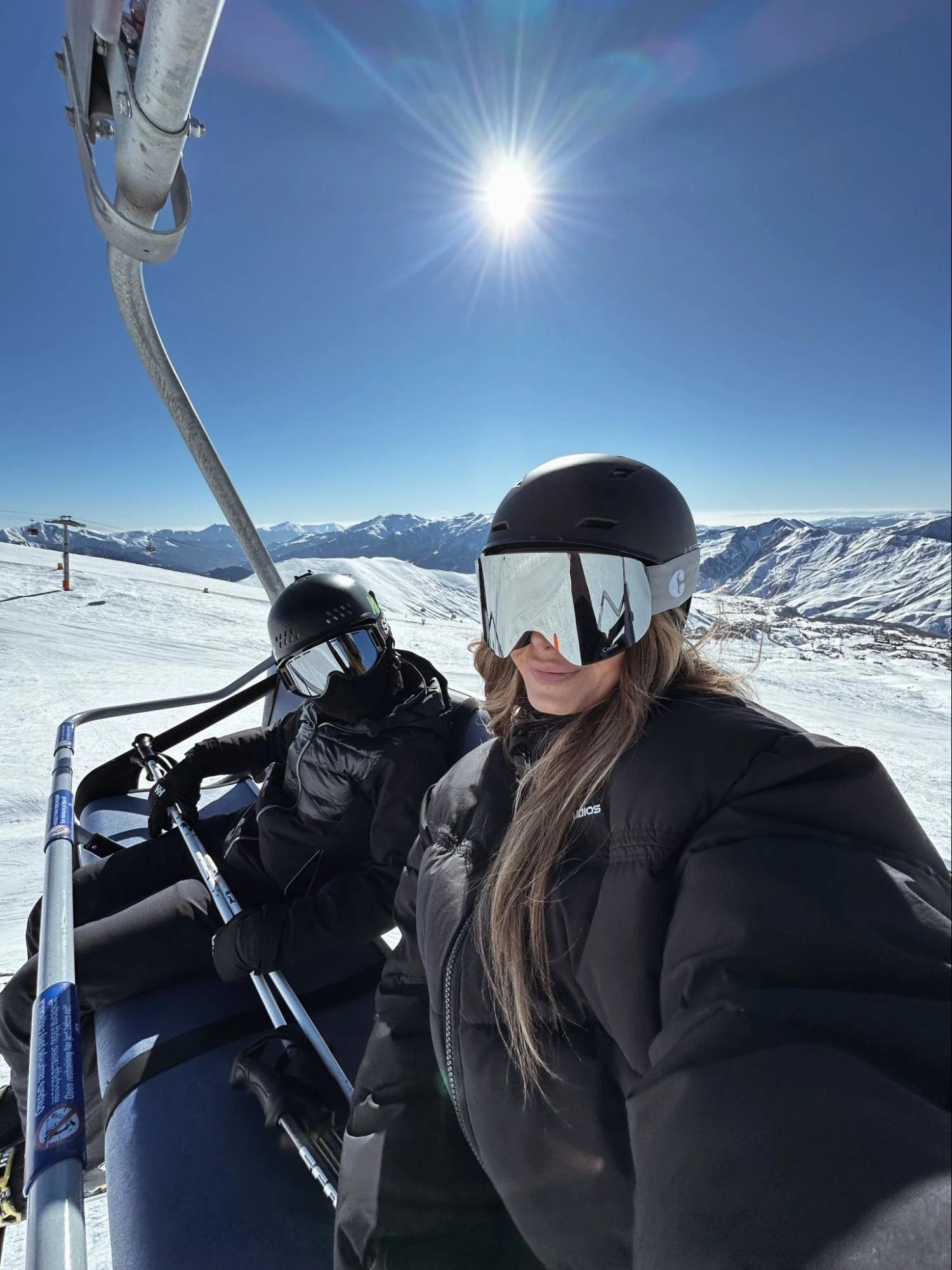 Claudia Behnan om familjens skidäventyr i Gudauri | Apollo