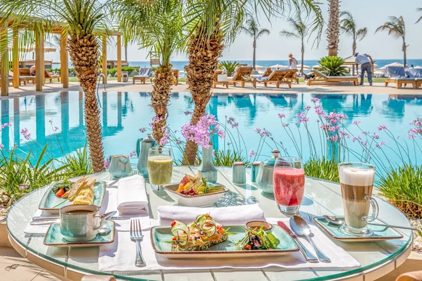 Charterresor till hela världen | Apollo