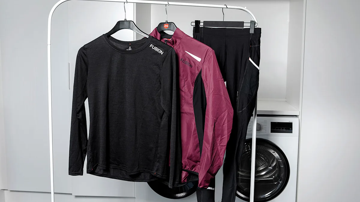 Sådan vedligeholder og vasker man sit træningstøj | SPORT 24