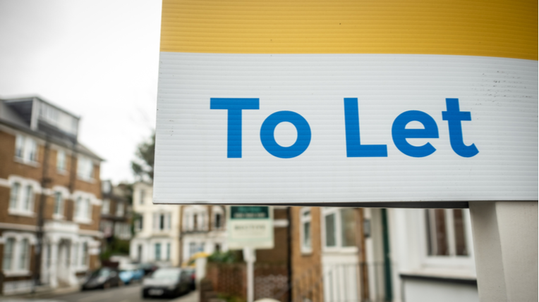 Moving home checklist & last-minute tips | MoneySavingExpert