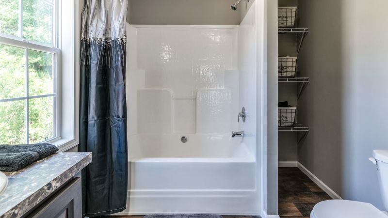 Manufactured Home Bathtub Options | Clayton Studio