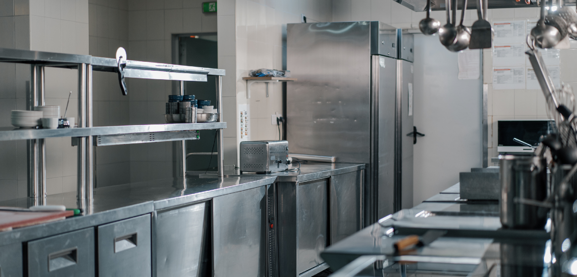 Best Flooring for Commercial Kitchen | Discover the best flooring for ...