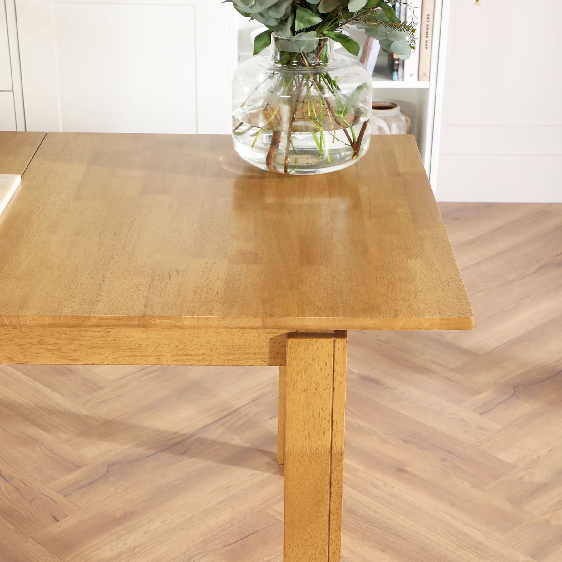 Bali Extending Dining Table & 6 Bali Chairs, Natural Oak Finished Solid Hardwood, Ivory Classic ...