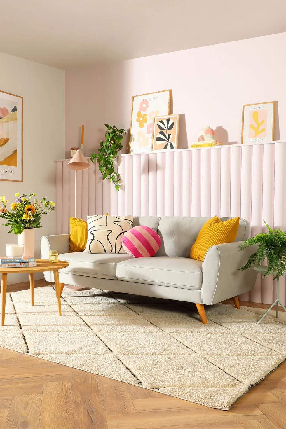 10 Living Room Feature Wall Ideas | Furniture & Choice