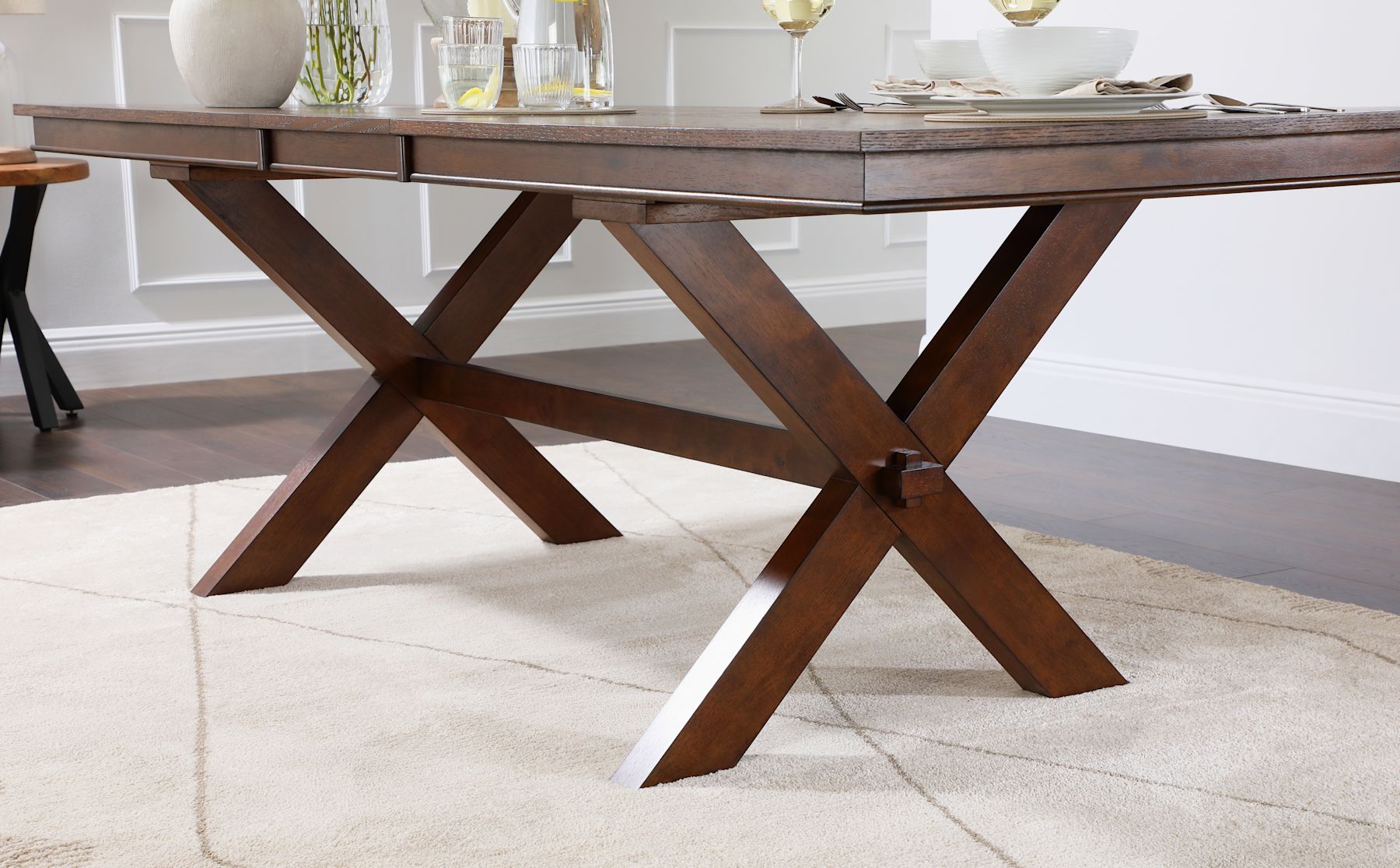 Grange Extending Dining Table & 4 Salisbury Chairs, Dark Oak Veneer ...