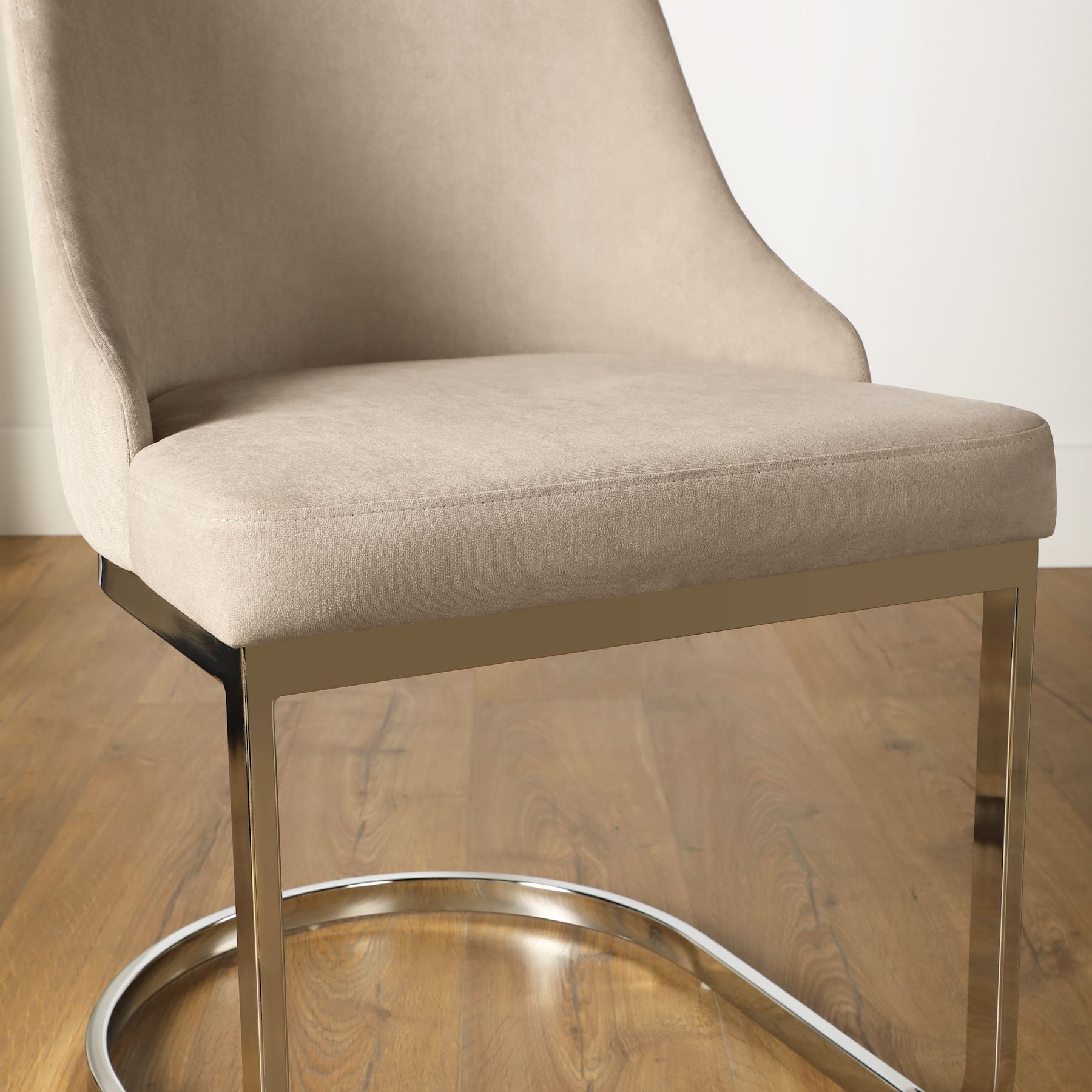 Orbit Round Dining Table & 4 Riva Chairs, Glass & Chrome, Champagne ...