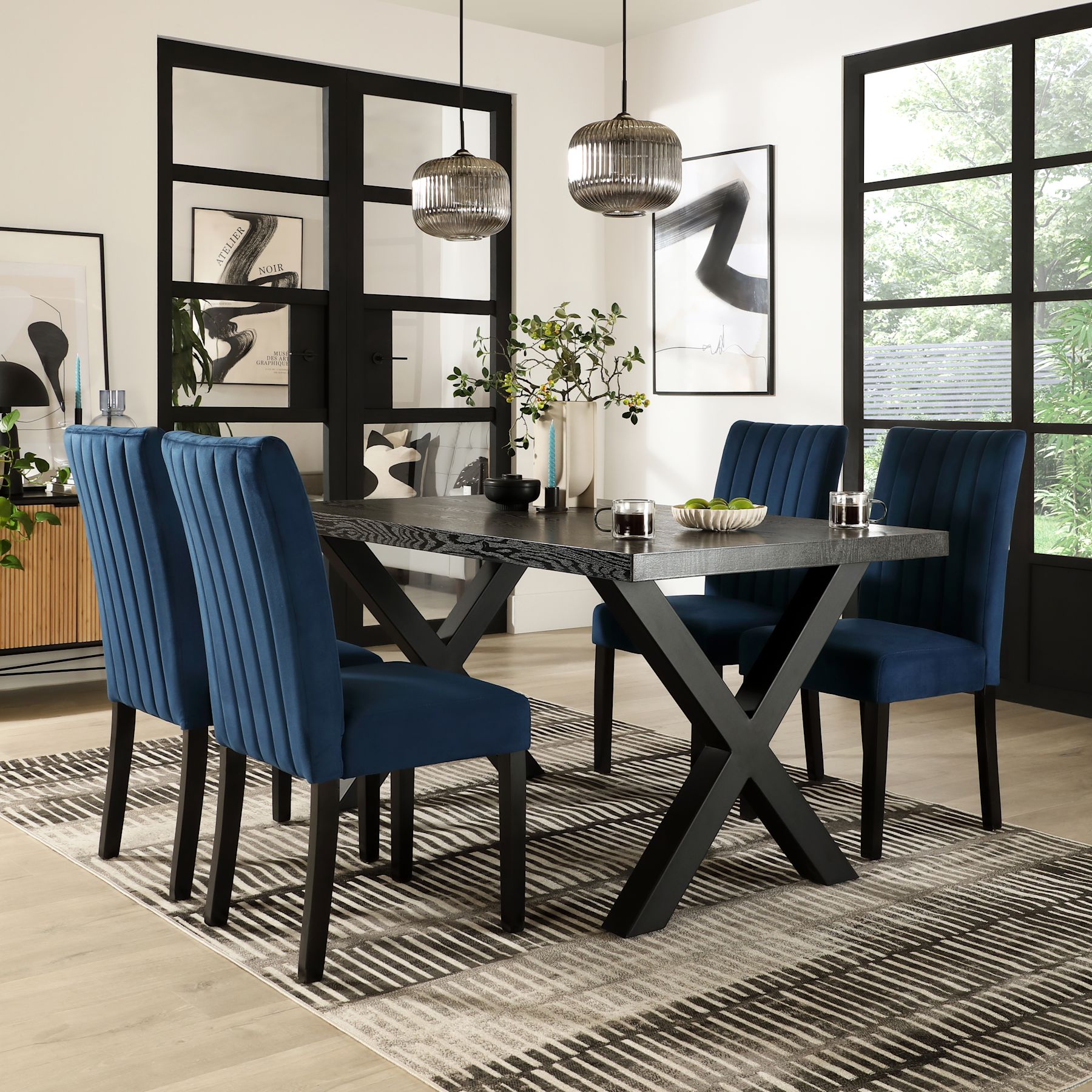 Franklin Dining Table & 4 Salisbury Chairs, Black Oak Effect & Black ...