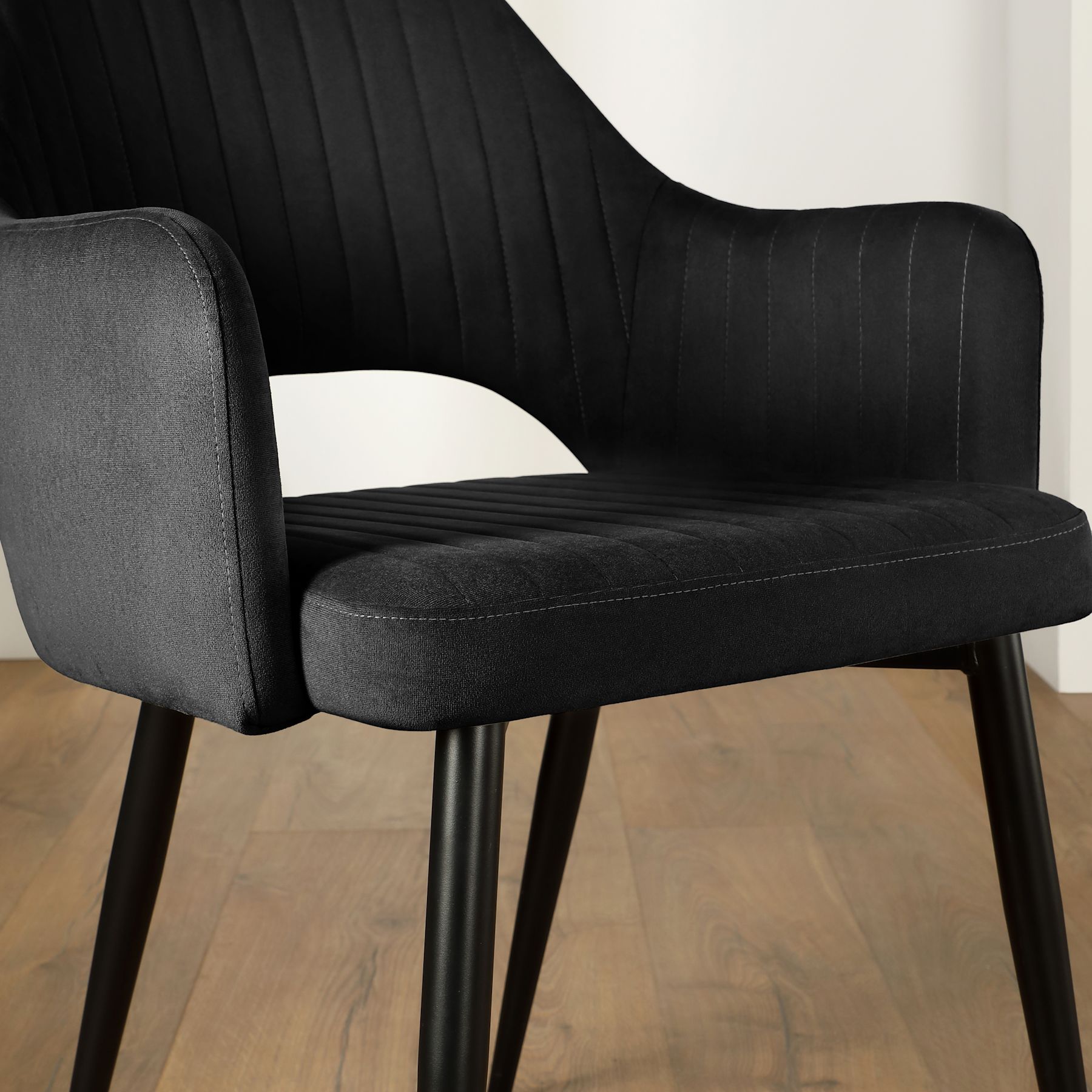 Madison Oval Dining Table & 4 Clara Chairs, Black Oak Effect & Black ...