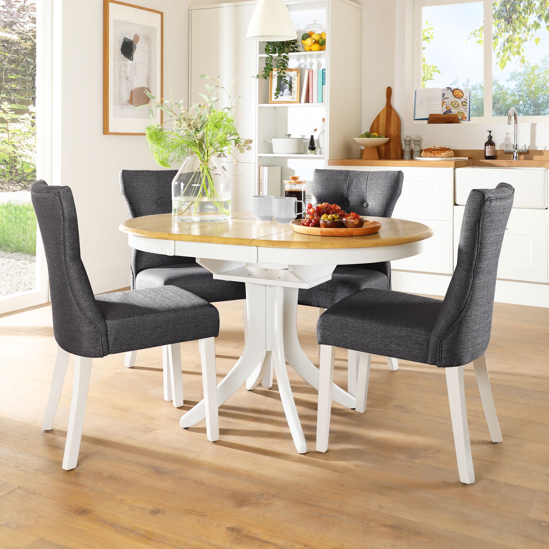 Hudson Round Extending Dining Table & 4 Bewley Chairs, Natural Oak ...