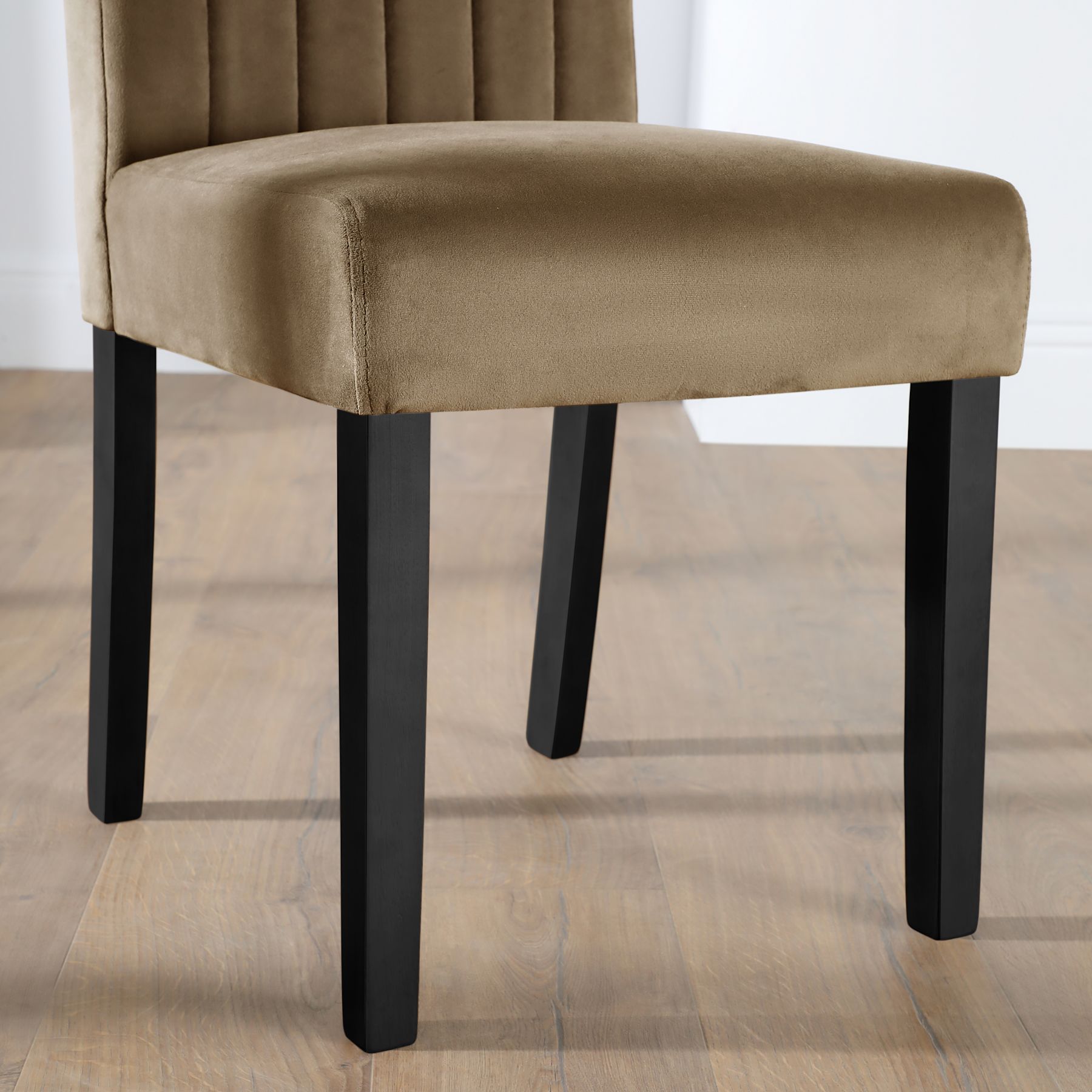 Madison Oval Dining Table & 6 Salisbury Chairs, Light Oak Effect ...