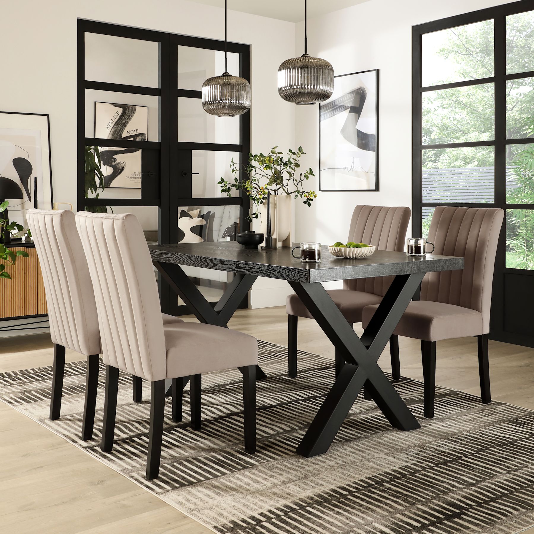 Franklin Dining Table & 4 Salisbury Chairs, Black Oak Effect & Black ...