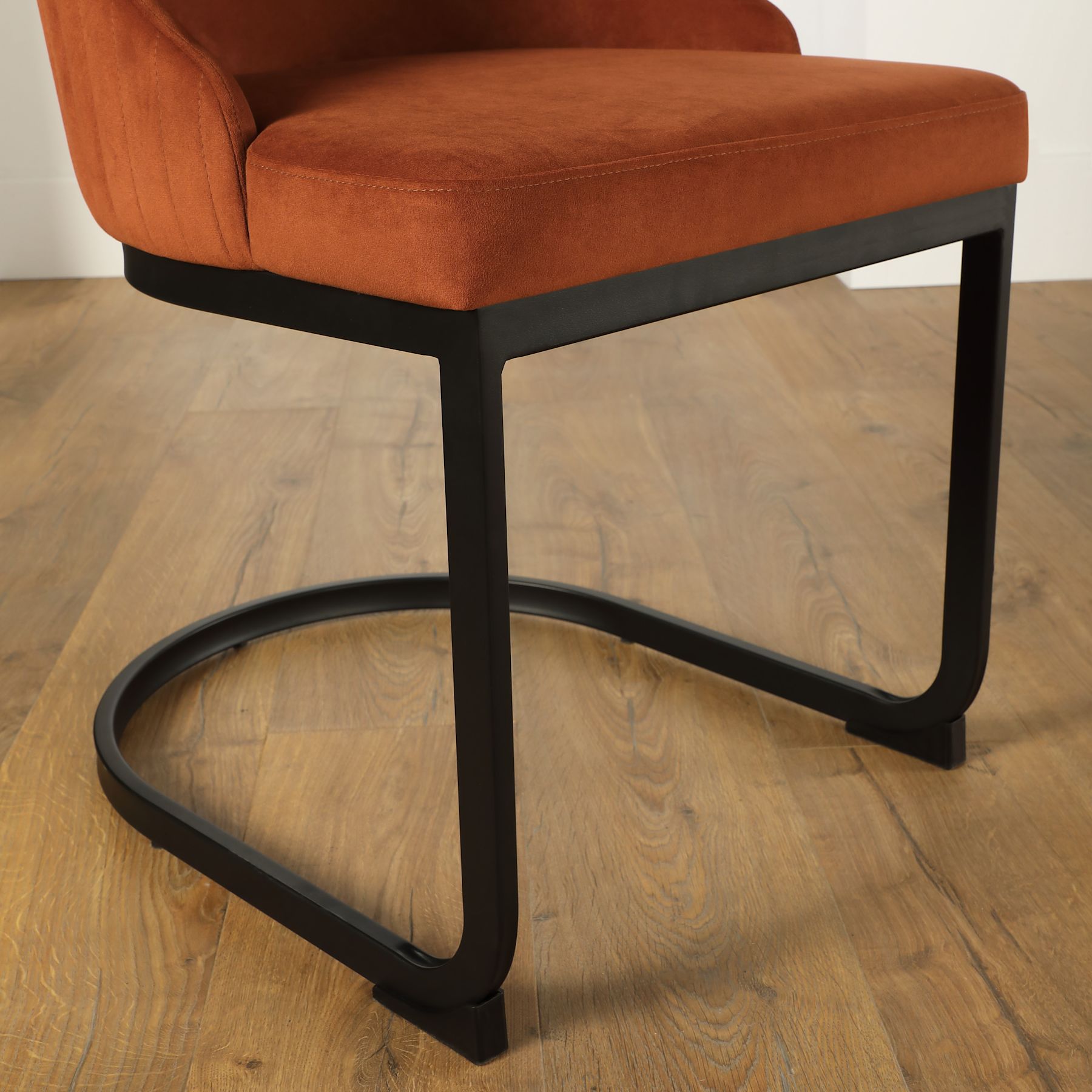 Orbit Round Dining Table & 4 Riva Dining Chairs, Grey Marble Effect ...