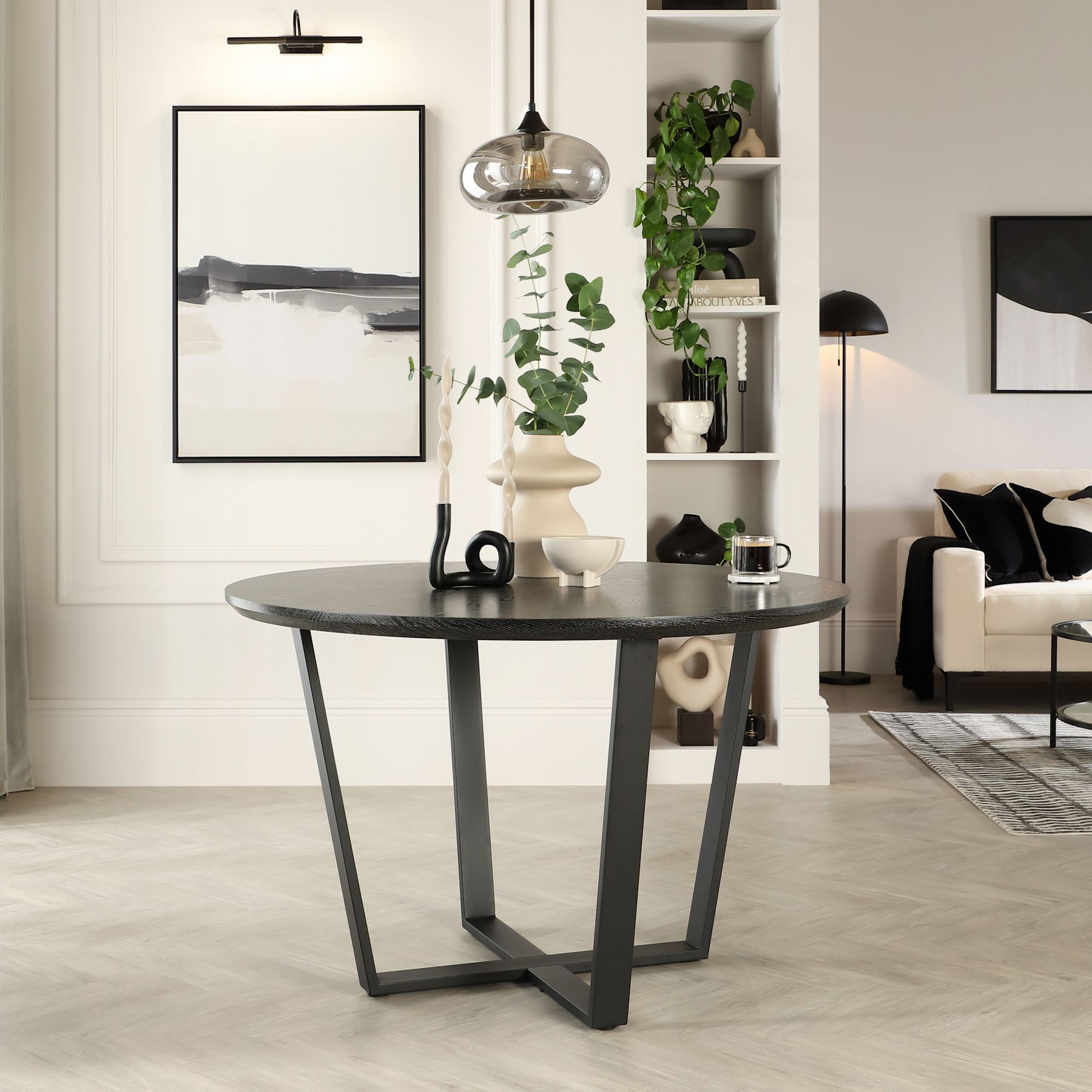 Traviso Round Dining Table & 4 Salisbury Chairs, Black Oak Effect ...