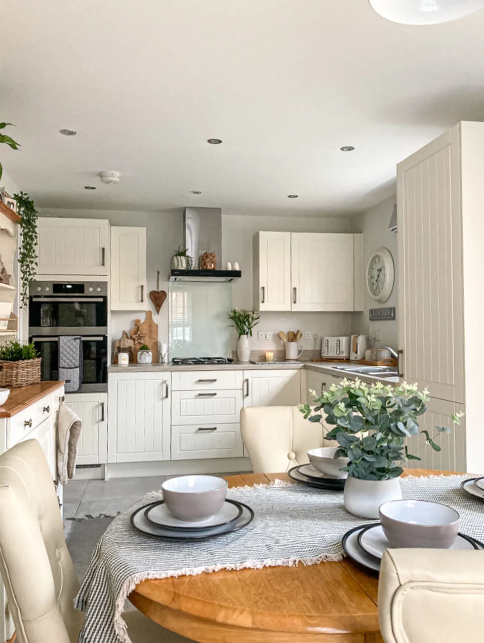 Homes We Love: Modern Country Cosiness | Furniture & Choice