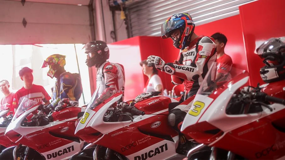 China Panigale Cup: the year of the Dragon | Redline Magazine