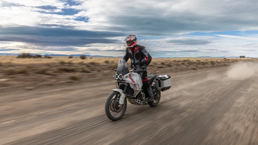 Ducati Riding Experience – Official Rider Training & Track Courses