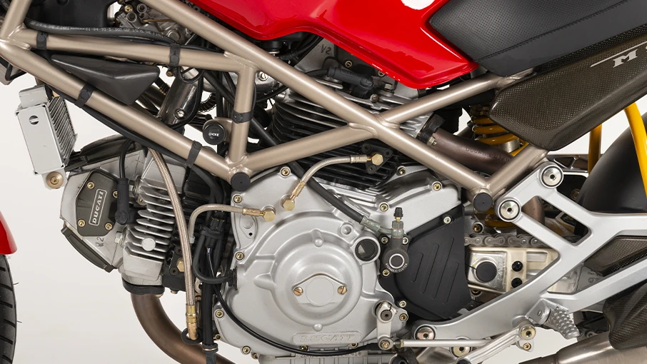 Monster 900 | Historical Models | Ducati Heritage