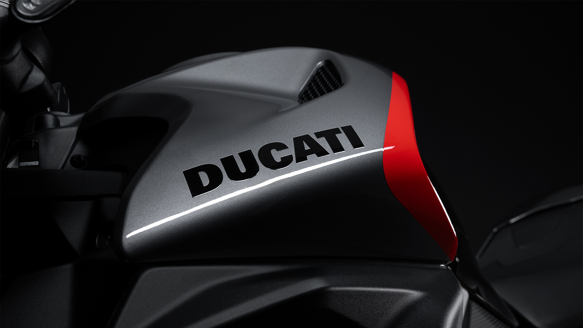 Ducati Monster im Fokus | Highlights, Technik & Design entdecken