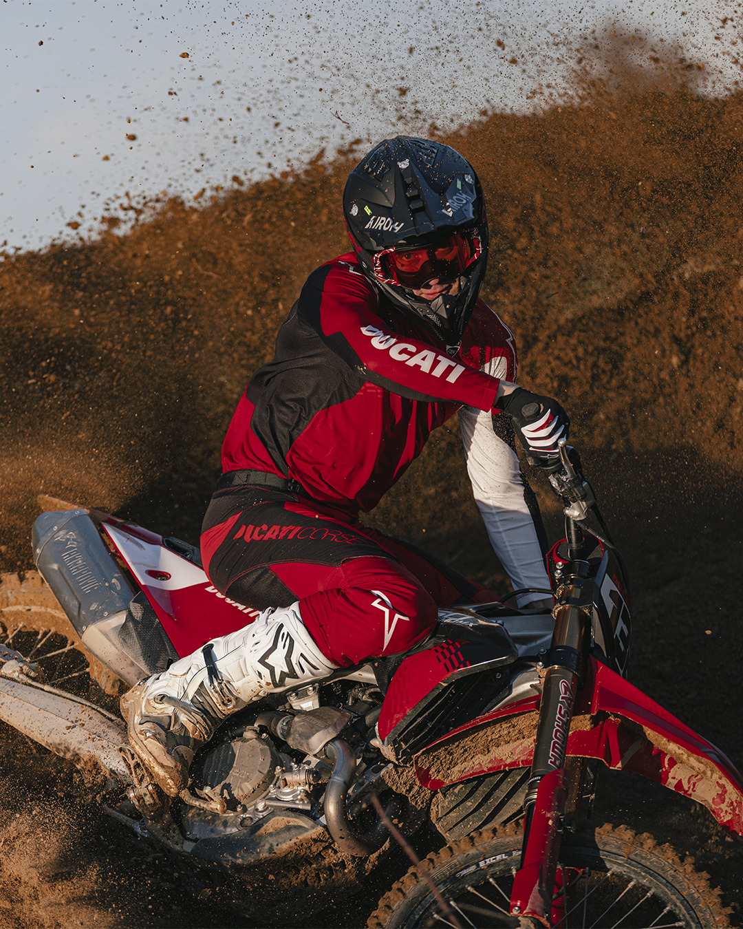 Nouvelle Desmo450 MX Factory - Taillé pour la compétition