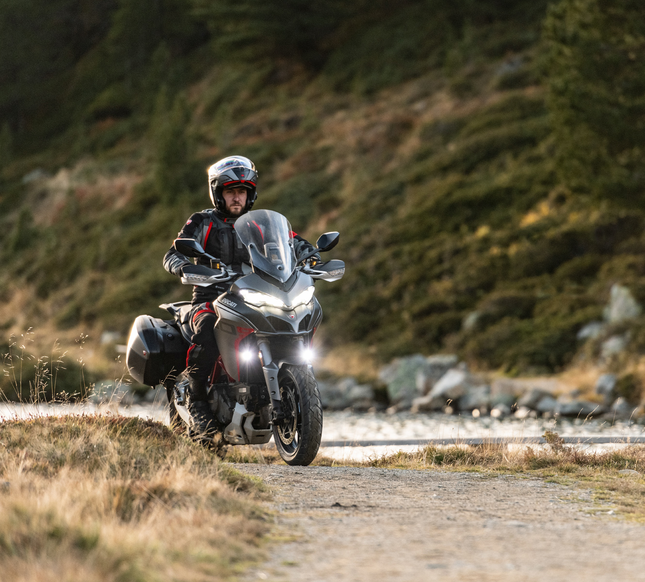 Nuevo Multistrada 1260 S Grand Tour: ¿Destino? En todas partes | Ducati